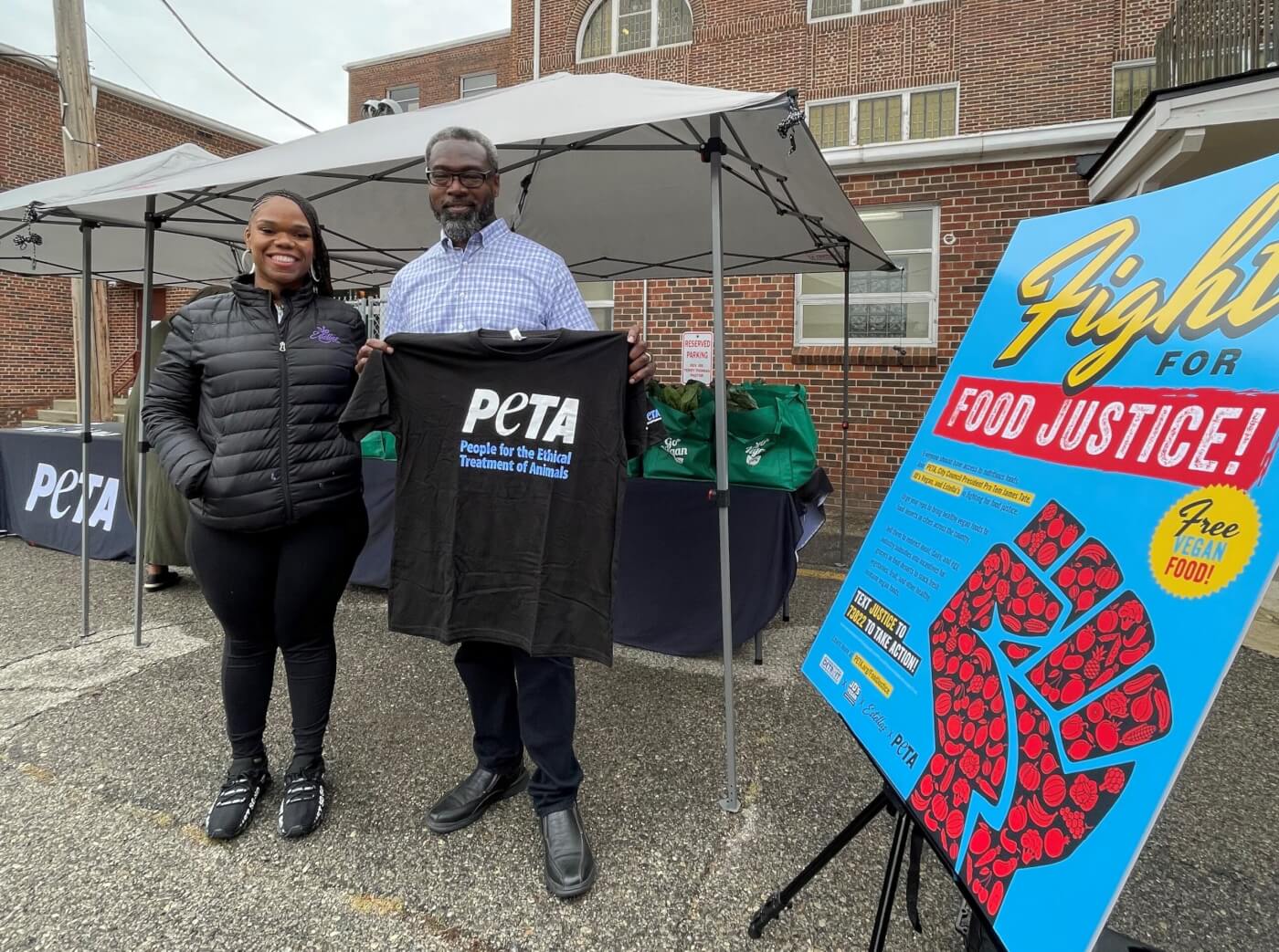 PETA’s Food Justice Rallies Fight Inequality - PETA LAMBS
